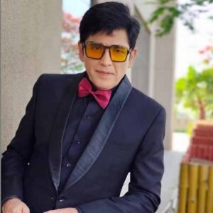 Aasif Sheikh Parents Name, Qualification, Wife Name, Height & Age ...