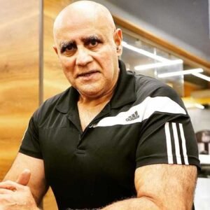 Puneet-Issar - info Knocks