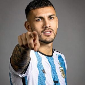 Leandro Paredes Height, Wife Name, Parents, Salary, Age & Income